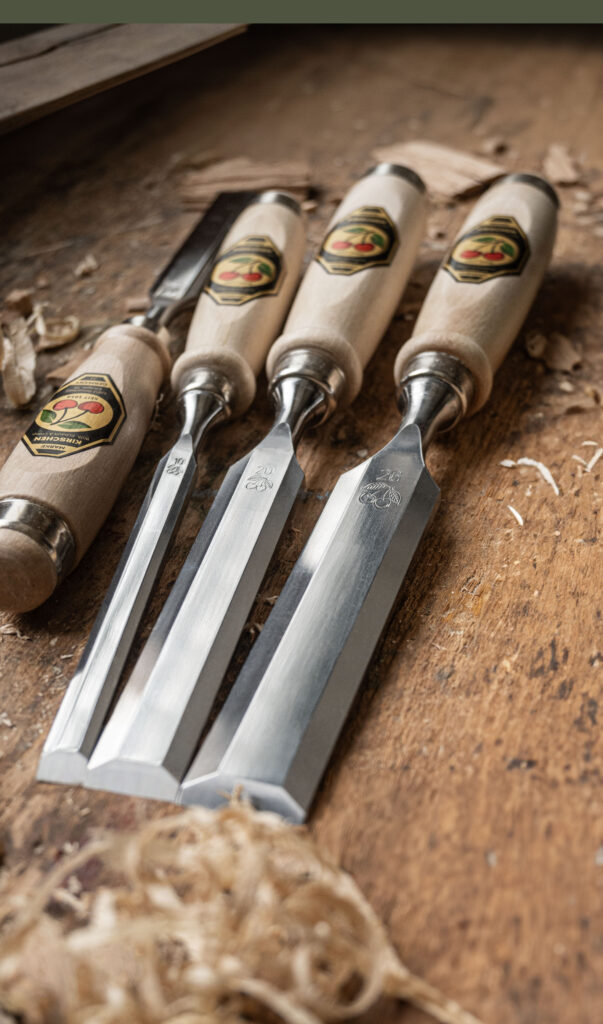 Chisels in Wooden Box - Two Cherries USA